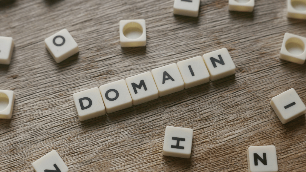 DNS (Domain Name System) – Definition und Erklärung